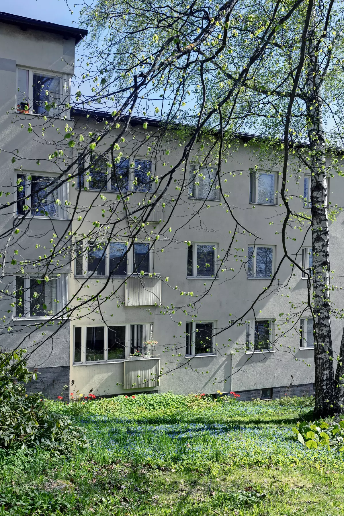 Colorful Apartment in Käpylä — Cozy Home Near Helsinki